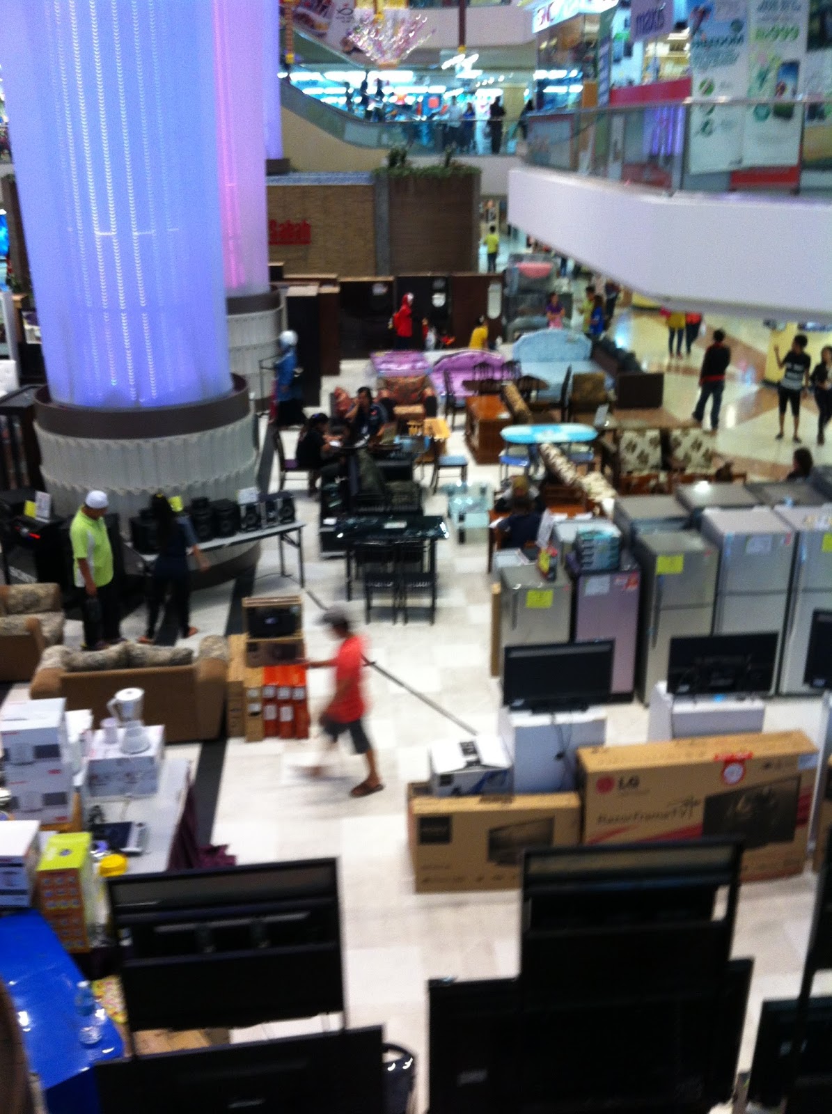 Our Journey : (Day 2) Sabah Kota Kinabalu - Centre Point Sabah Mall