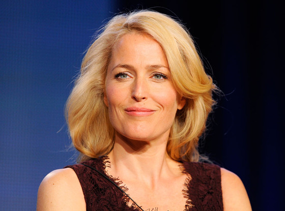Gillian Anderson responds to Plastic Surgery Speculation, ''Aging ...