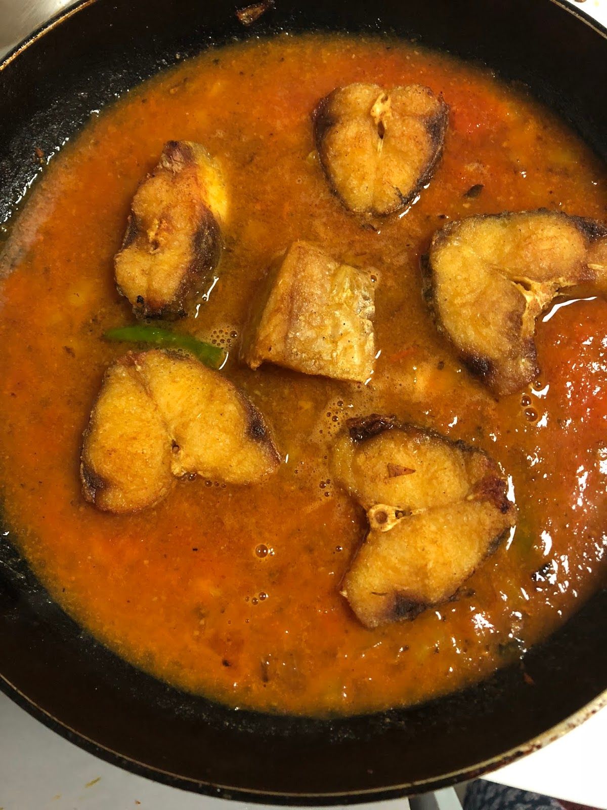 Bethica's Kitchen Flavours: Masor Tenga (Assamese Style Fish Curry)