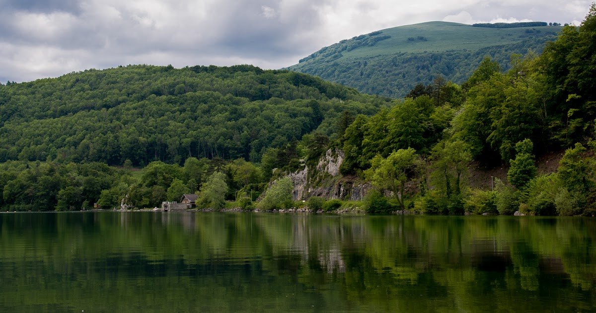 Eric Lavergne Images: Lac de Laffrey, France, Mai 2018 / Lago de ...