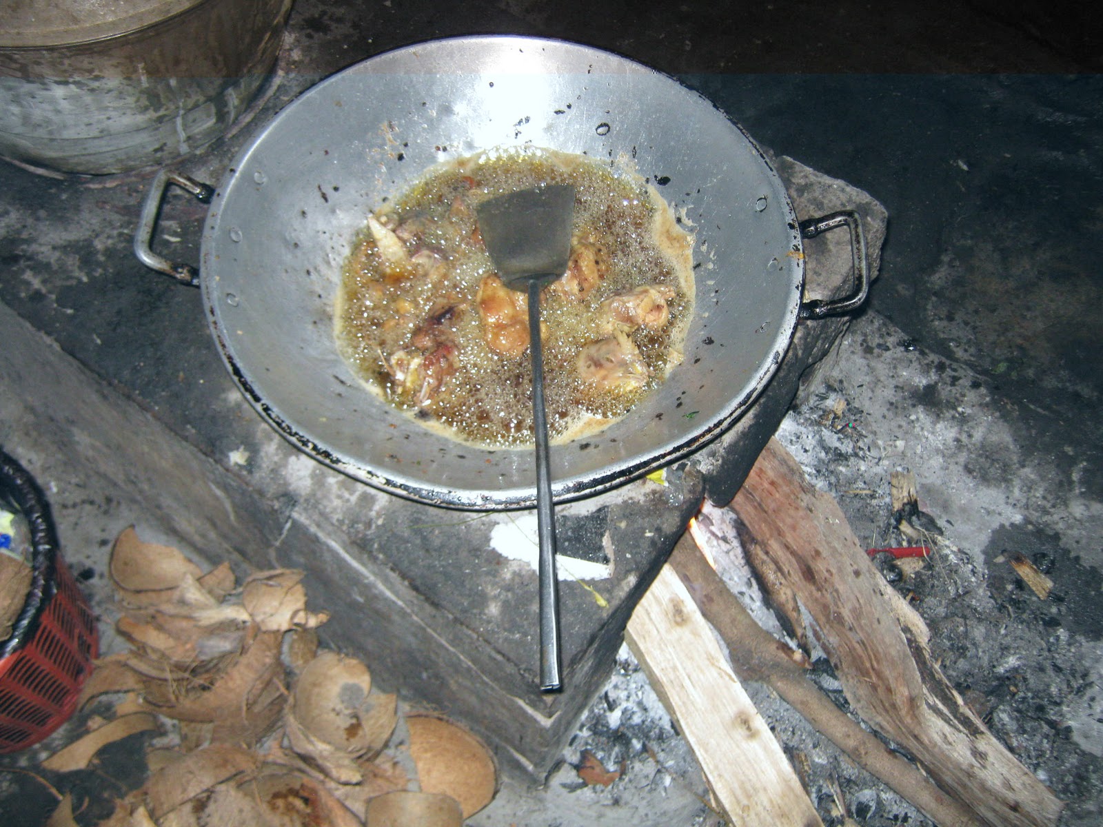 Apel Batu: Api Tungku