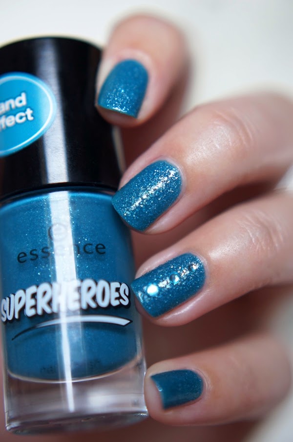 Essence Superheroes swatches - Beautyill