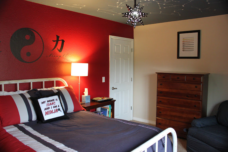 zimmerhouse: Isaac's "big" boy Americana Karate Room