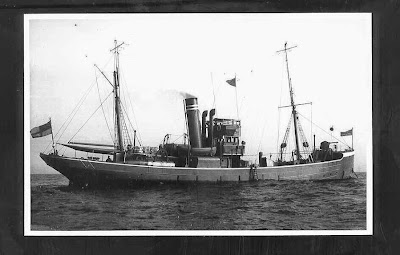 Dawlish Chronicles : Trawlers at War in the North Sea, May-June 1915