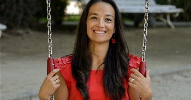 O baúl de quinto de primaria: Preparando a visita de María Canosa