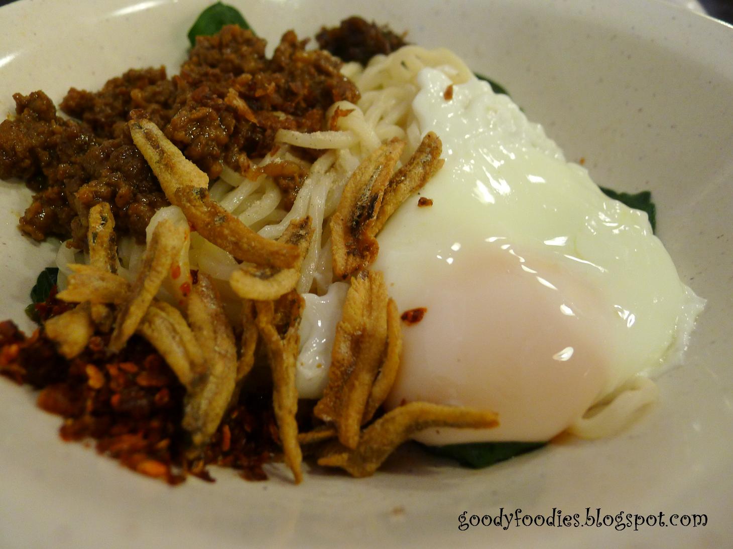 GoodyFoodies: Pan Mee @ Kafe Jojo Little Kitchen, Bandar Mahkota Cheras ...