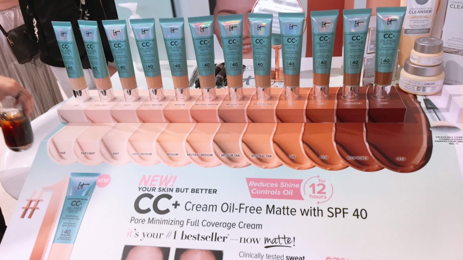 The Makeup Box: It Cosmetics CC+ Oil-free Matte SPF40 Review
