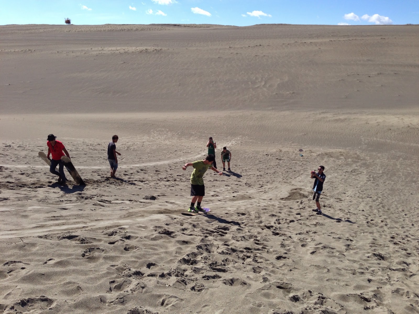 TRAVELOG: Ilocos Tour: Day 3 Paoay Sand Dunes, Baluarte and Vigan ...