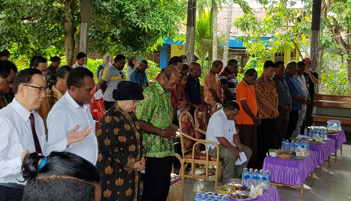 17 tahun wafatnya Theys Hiyo Eluay Keluarga Besar Gelar Deklarasi ...