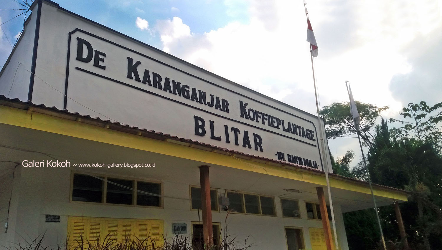 KOKOH GALLERY: MENIKMATI KOPI DI SARANG KOMPENI