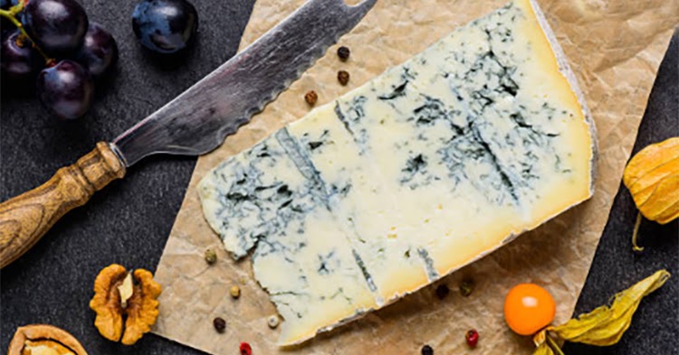Dietitians Online Blog: National Moldy Cheese Day - Should I throw the ...