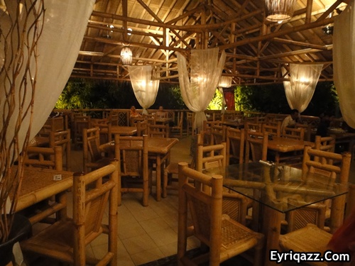 behind the brown eyes....: Restoran Istana Bambu