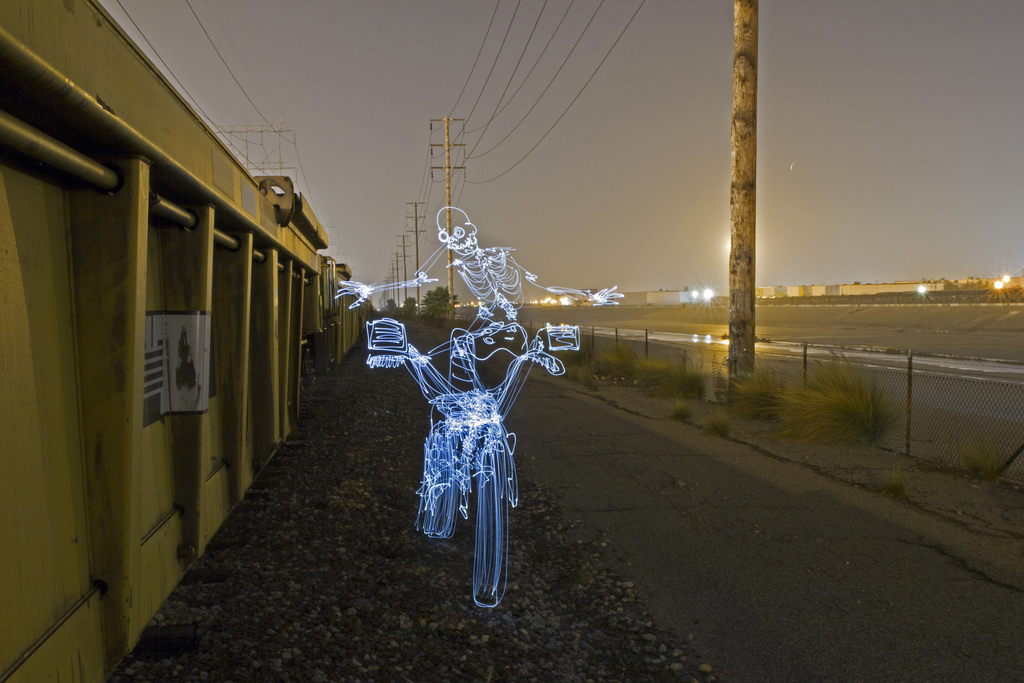 Insane Skeletal Light Sketches