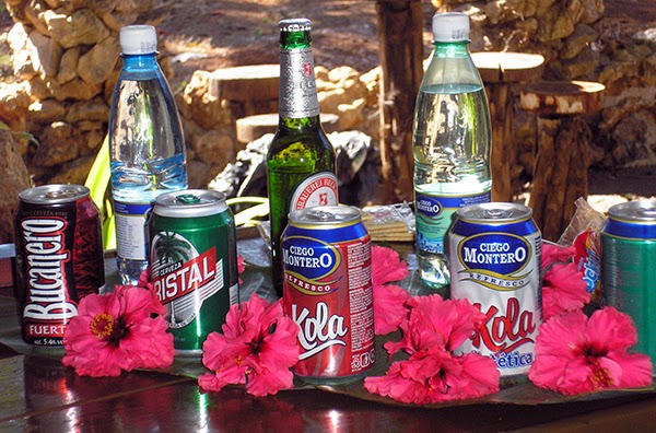 Bali, Cuba, Egypt, France, Italy, the Netherlands and Spain: Poseren ...