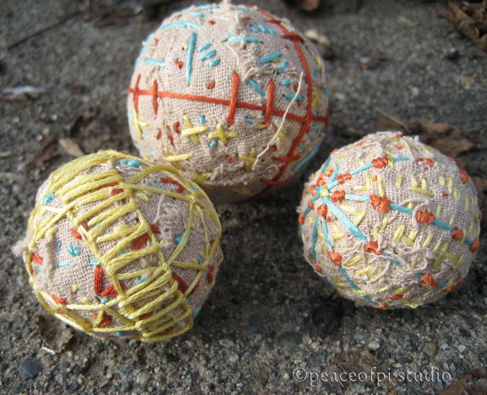 peaceofpi studio: Stitching in the Round