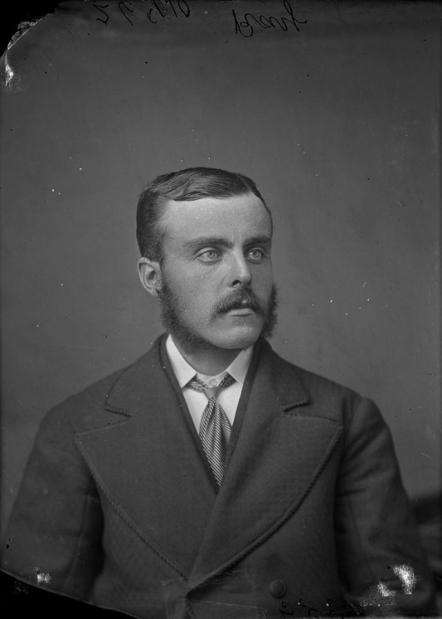 30 Vintage Portraits of Canadian Gentlemen With Mustaches From the ...