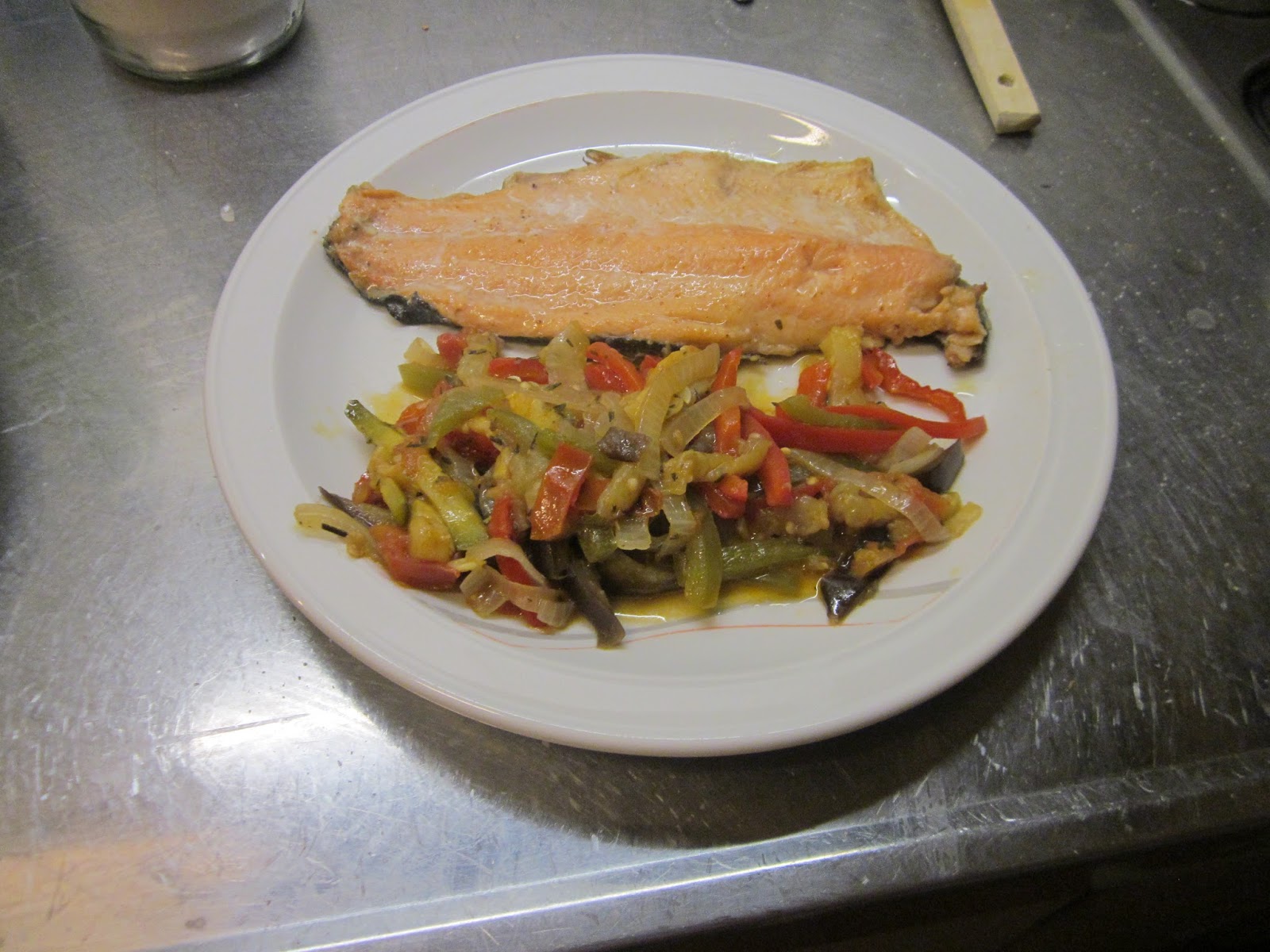 El recopilador de sabores entrañables: Platitos de la picada porteña