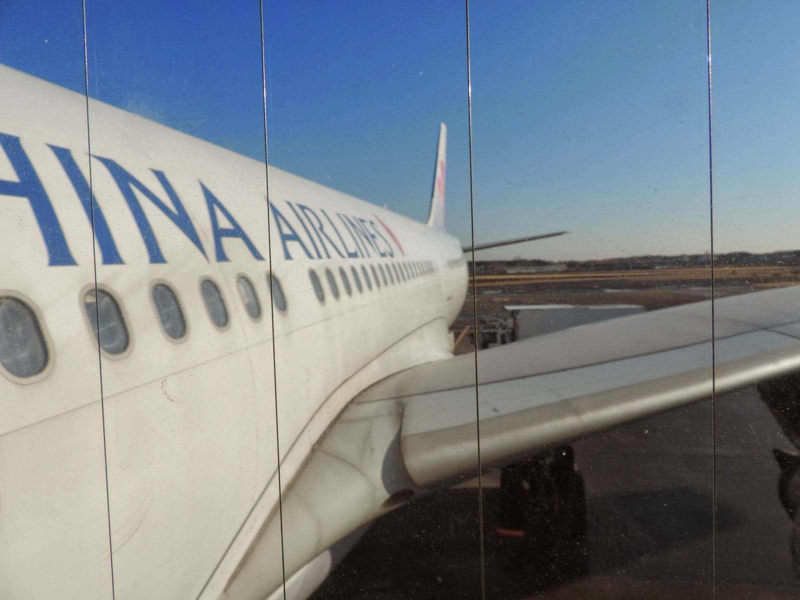 許自己一個飛行的夢: [中華航空] 31 JAN 2014 CI 2106 台北TPE-東京成田NRT 26F