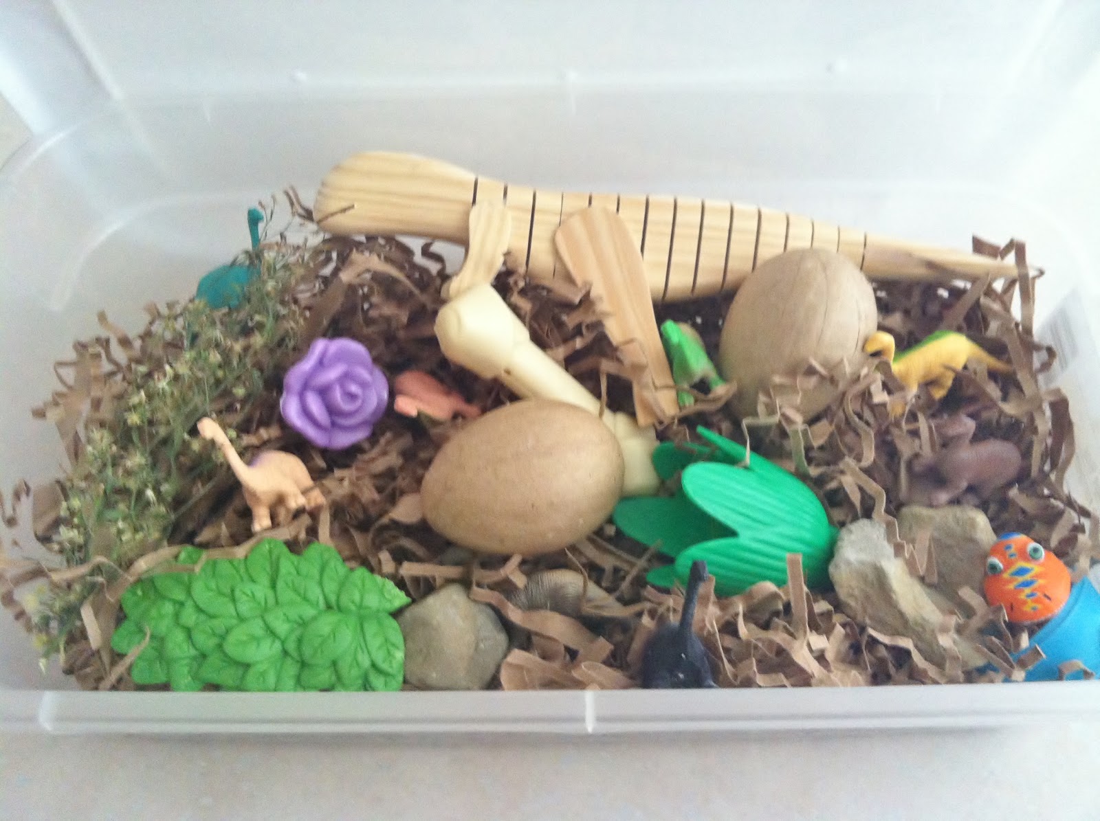 Handmade by CJ: Dinosaur Themed Sensory Tub