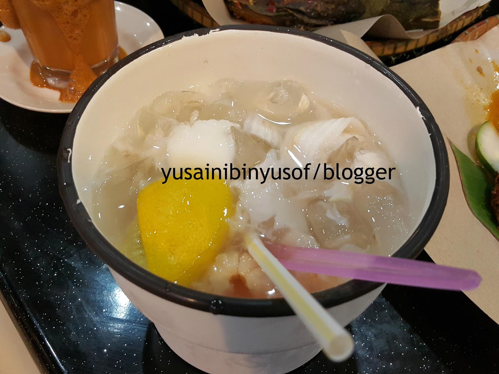 YUSAINIBINYUSOF: KELATE KITCHEN