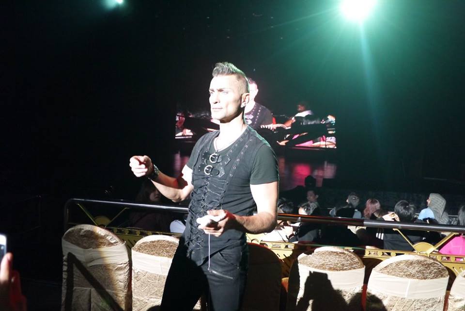 keratin treatment: [Resort World Genting] Aaron Crow “Fearless ...