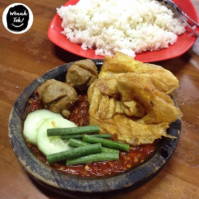 Kuliner di Surabaya : 10 Kuliner Penyetan Paling Hits di Surabaya ...