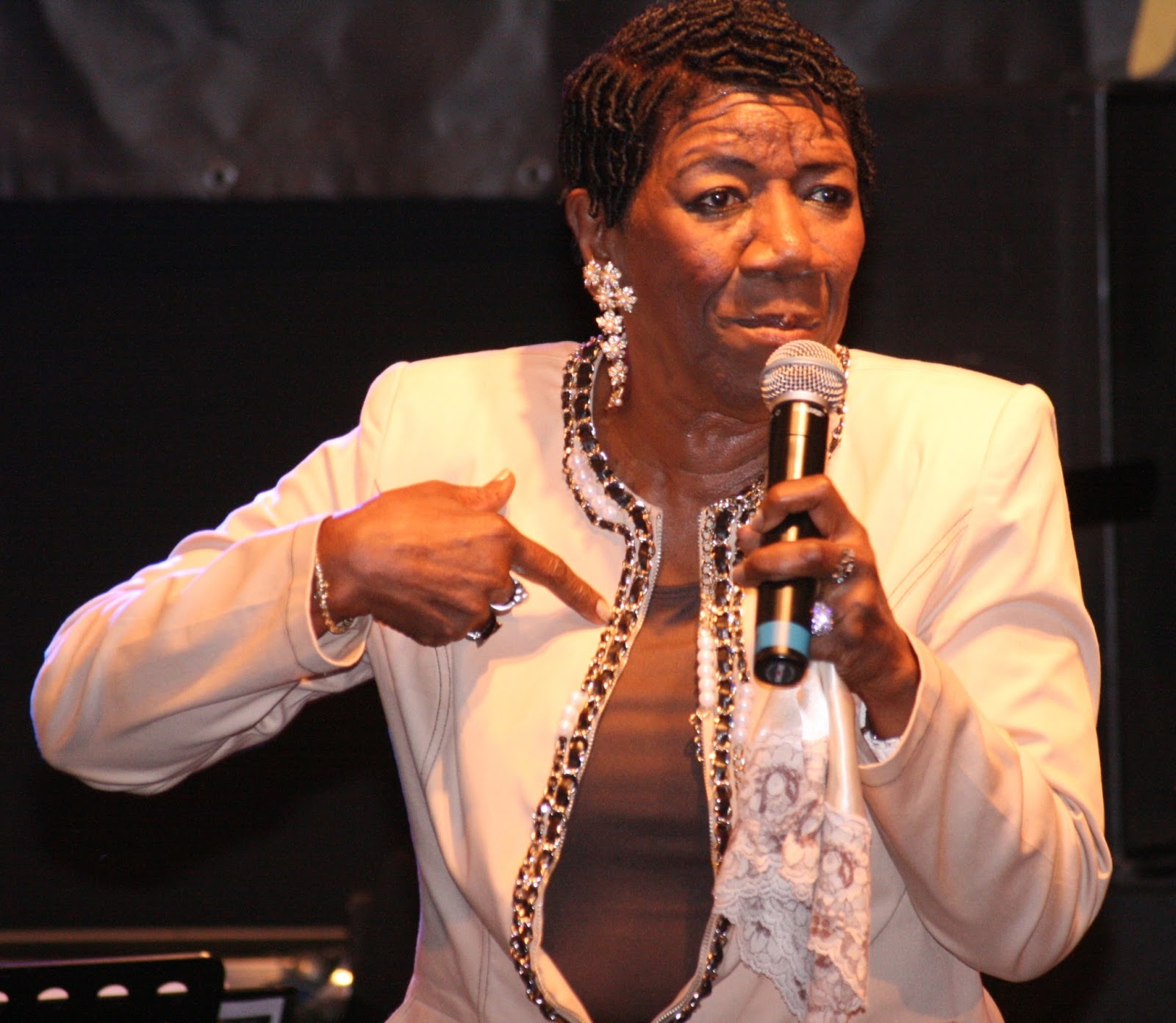 Porretta Soul Festival 2013: Pastor Mitty Collier - I Had A Talk With ...