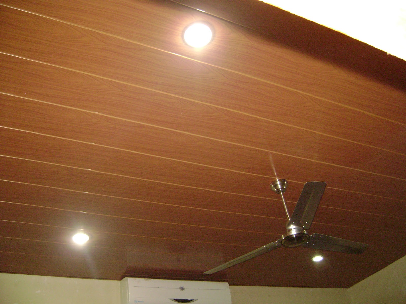 Raúl Rivas: CIELO RASO PVC