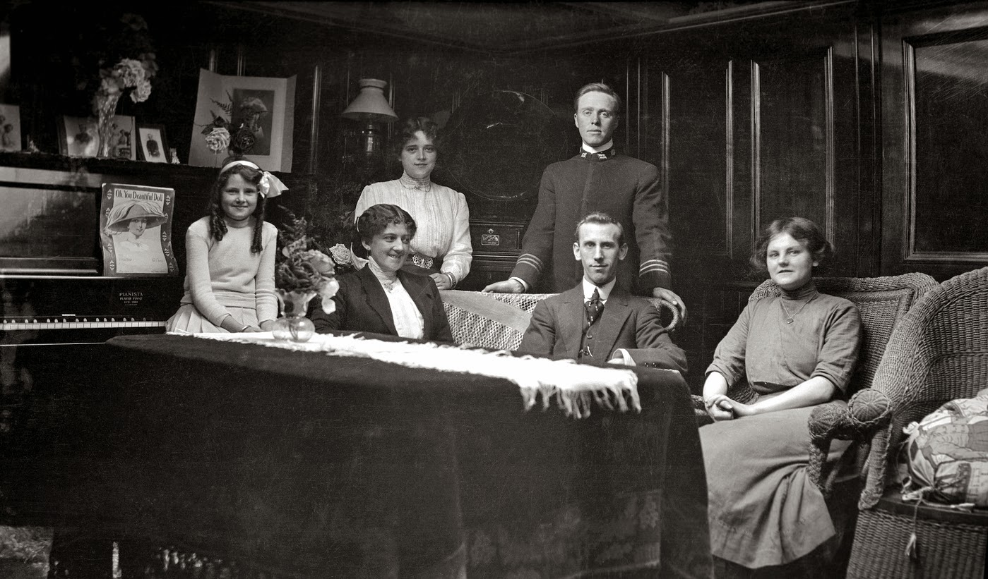 History in Photos: Samuel J. Hood Studio