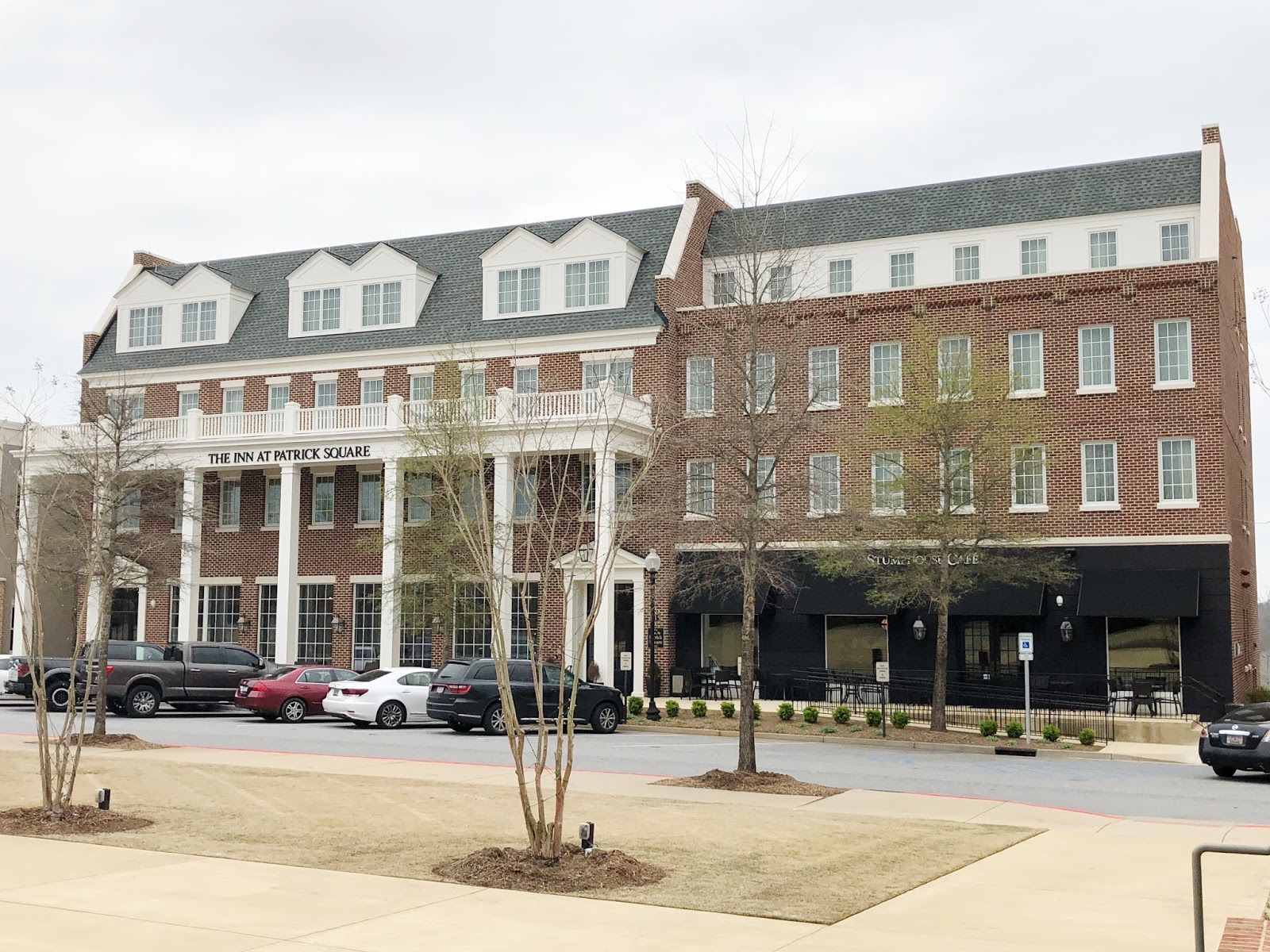 the pink clutch ...: The Inn At Patrick Square