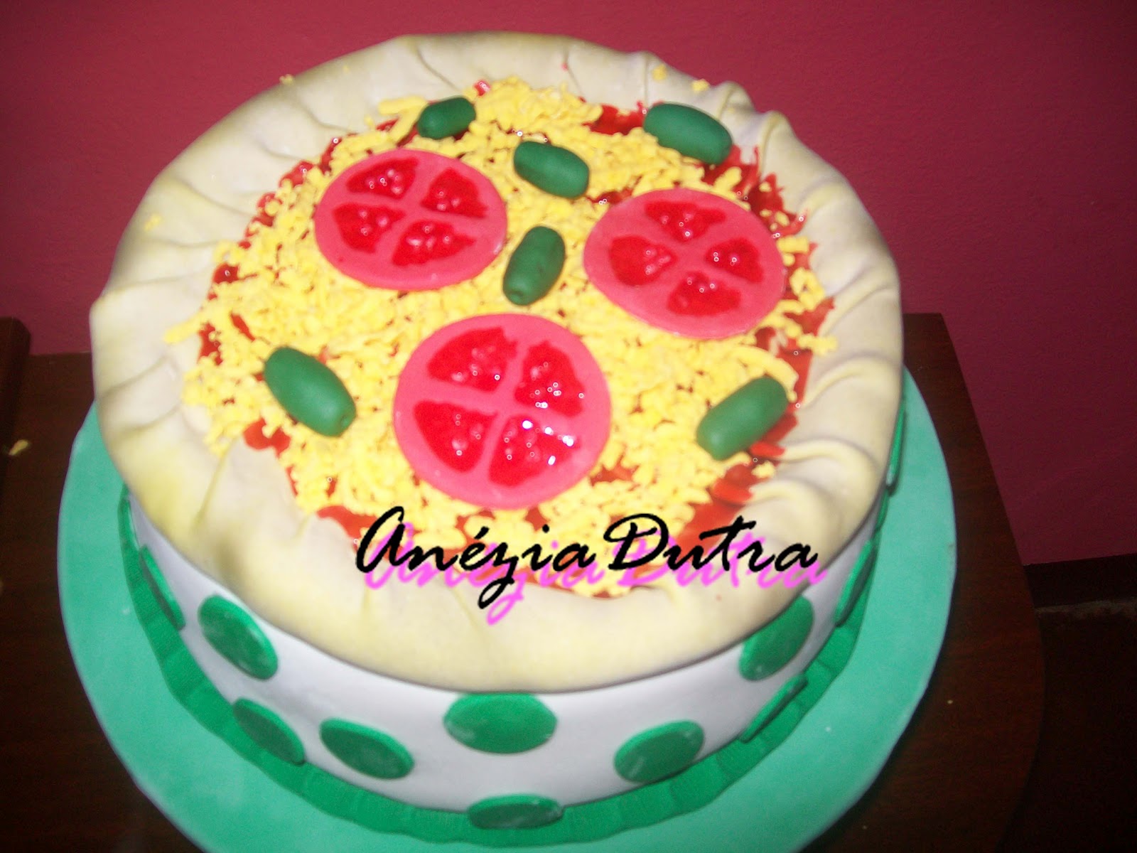 Anézia Dutra Bolos Decorados: Bolo Tema Pizza