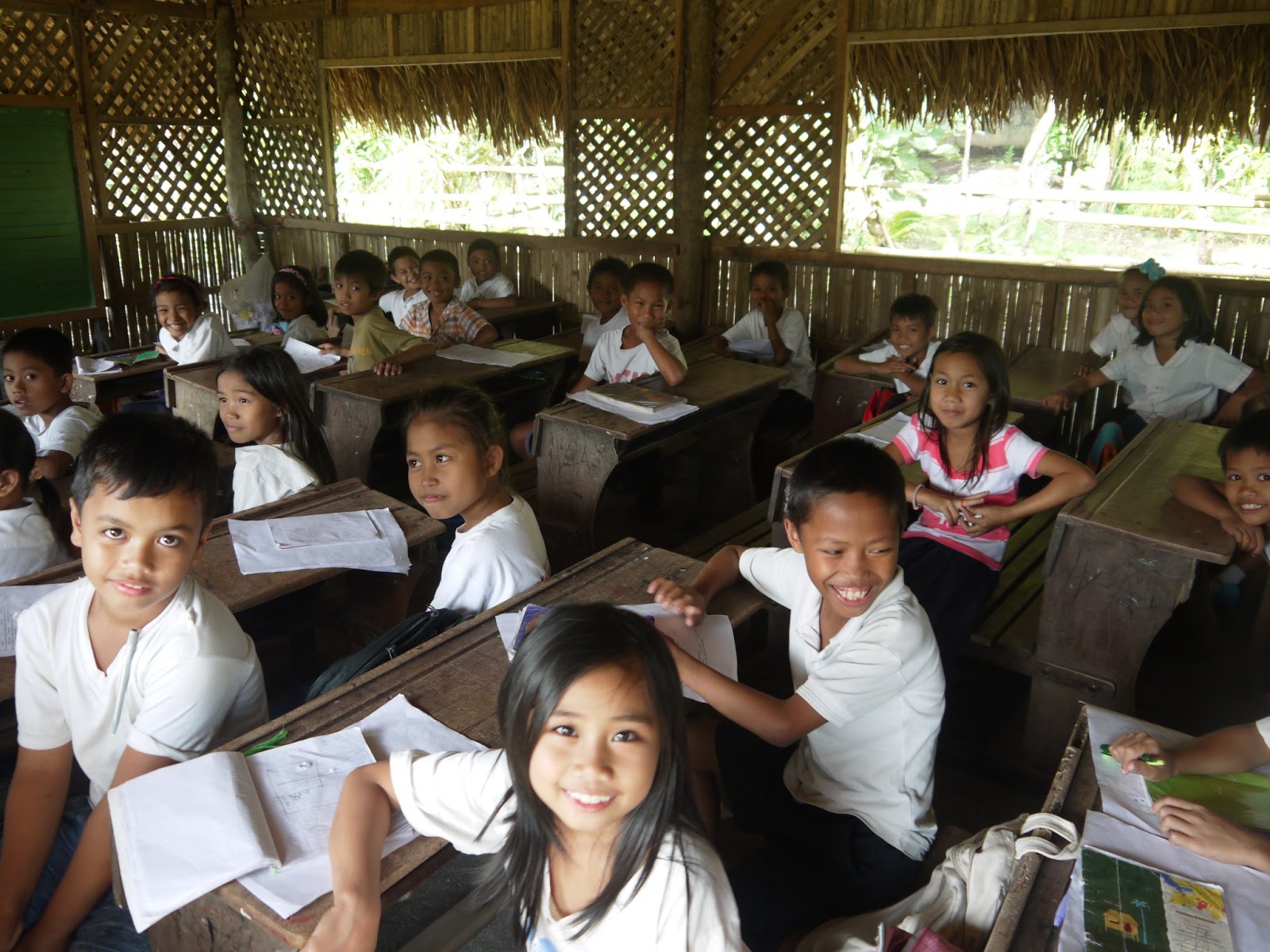 kathryn's blog: Nipa Hut As A Classroom