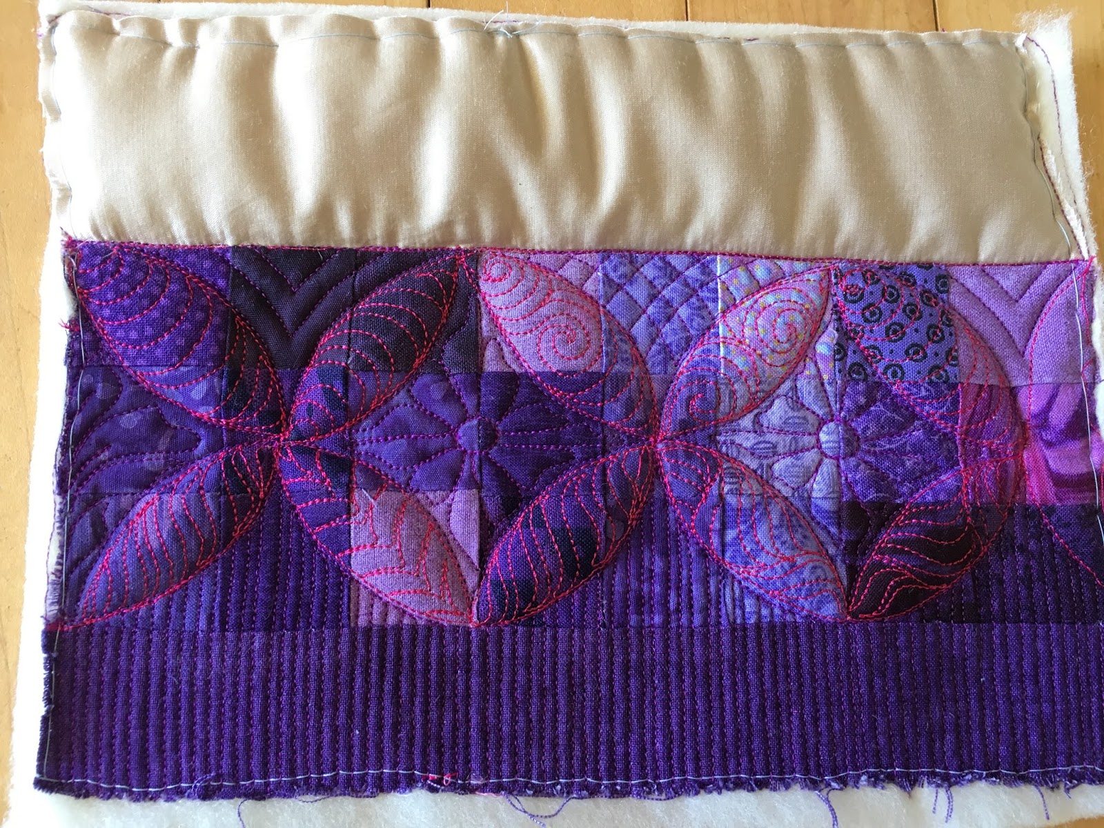 Sewing & Quilt Gallery: Small Trapunto Sample