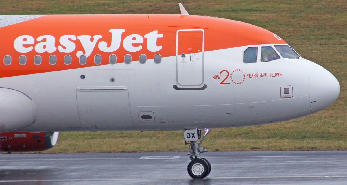 Birmingham Airport Photo Blog: Friday 3 March 2017 - easyJet Airbus ...