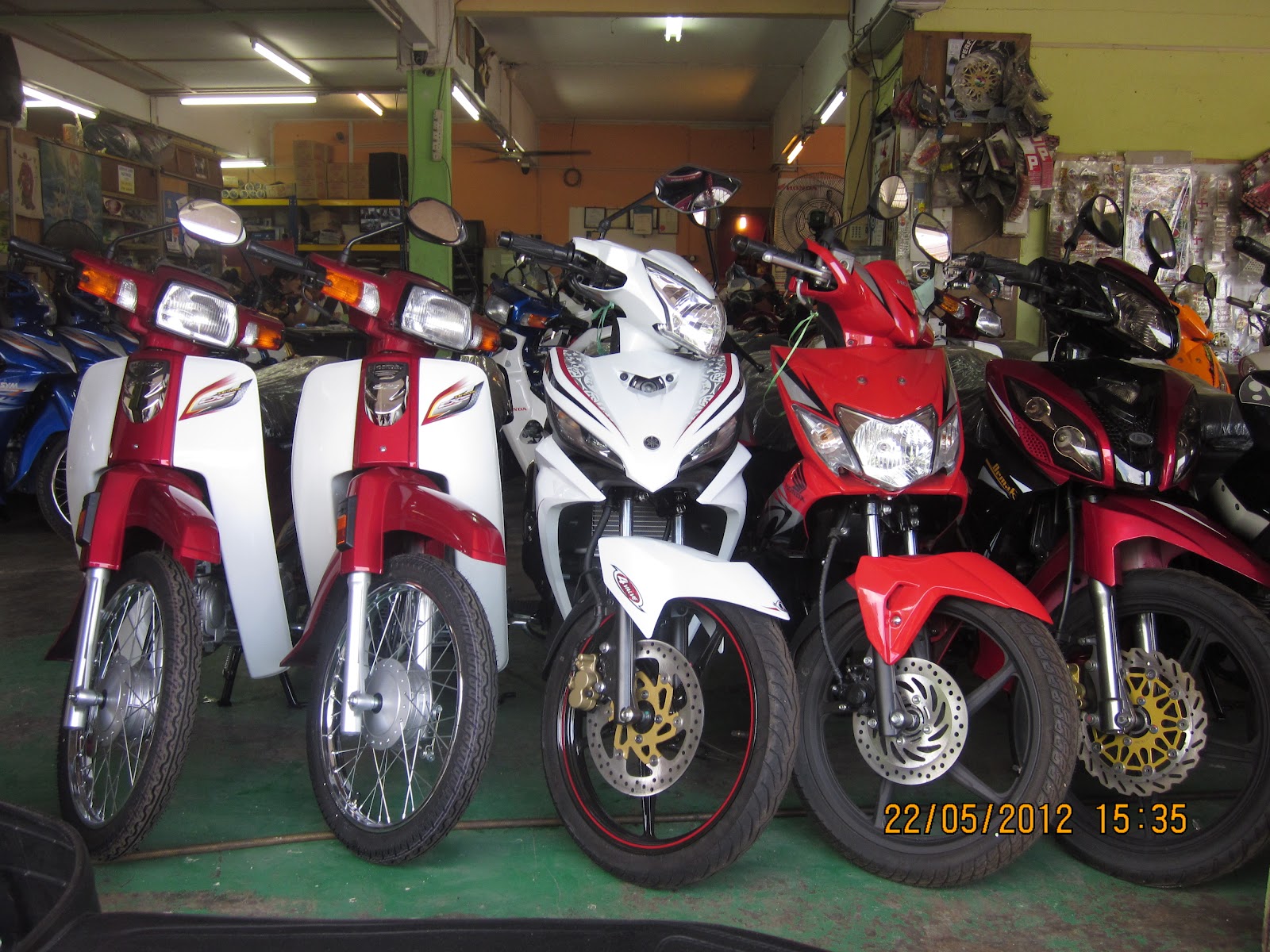 Pan Motor Trading: Perkhidmatan