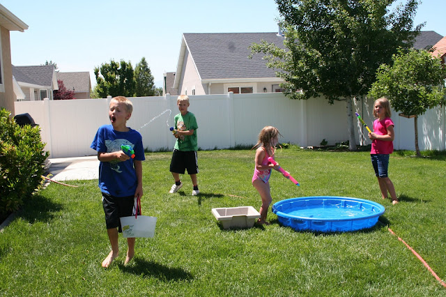 a work in progress: WATER FIGHT