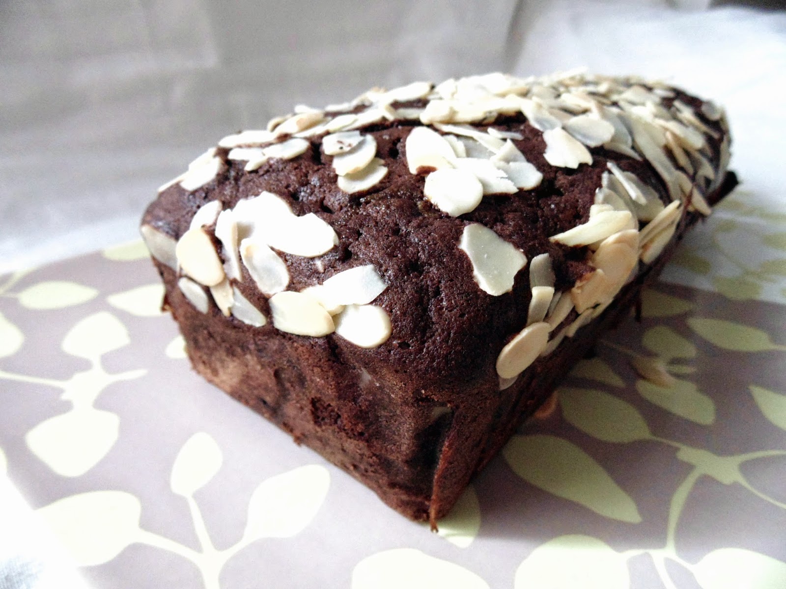 GATEAU GAGA - Love cakes: Cake au chocolat et à la pâte d'amande