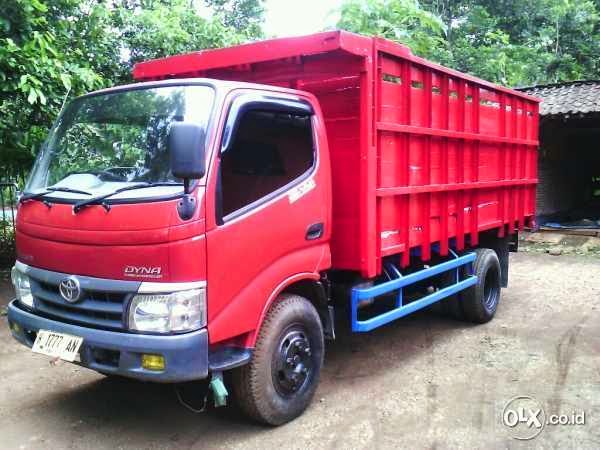 Dyna Rhino 130 Ht Tahun 2012 Power Steering + Remote - Truk Bekas ...