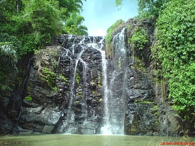 Indahnya Curug Sawer ~ PANDEGLANG BERKAH