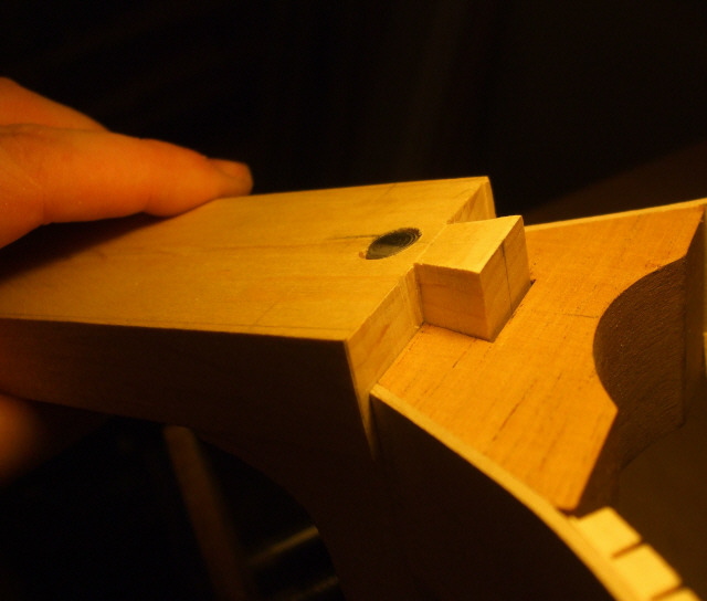 Woodford Instruments: Five-course Mandolin, part 2