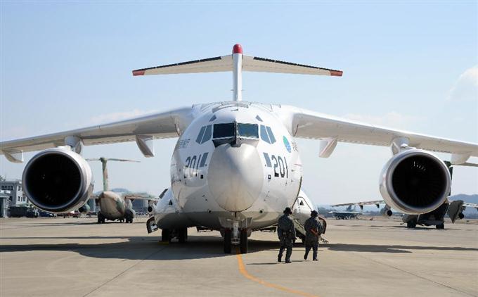 Military and Commercial Technology: Japan to show off new heavy lift ...