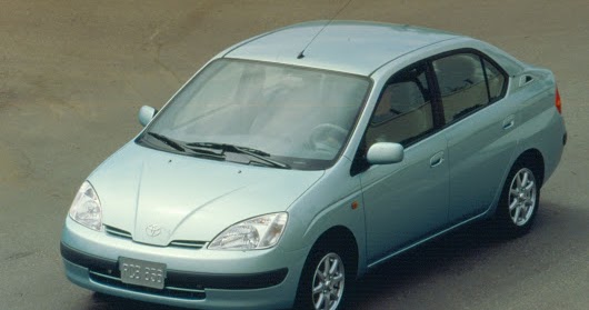 Nissan Clube: Primeira geração Toyota Prius, final dos anos 1990