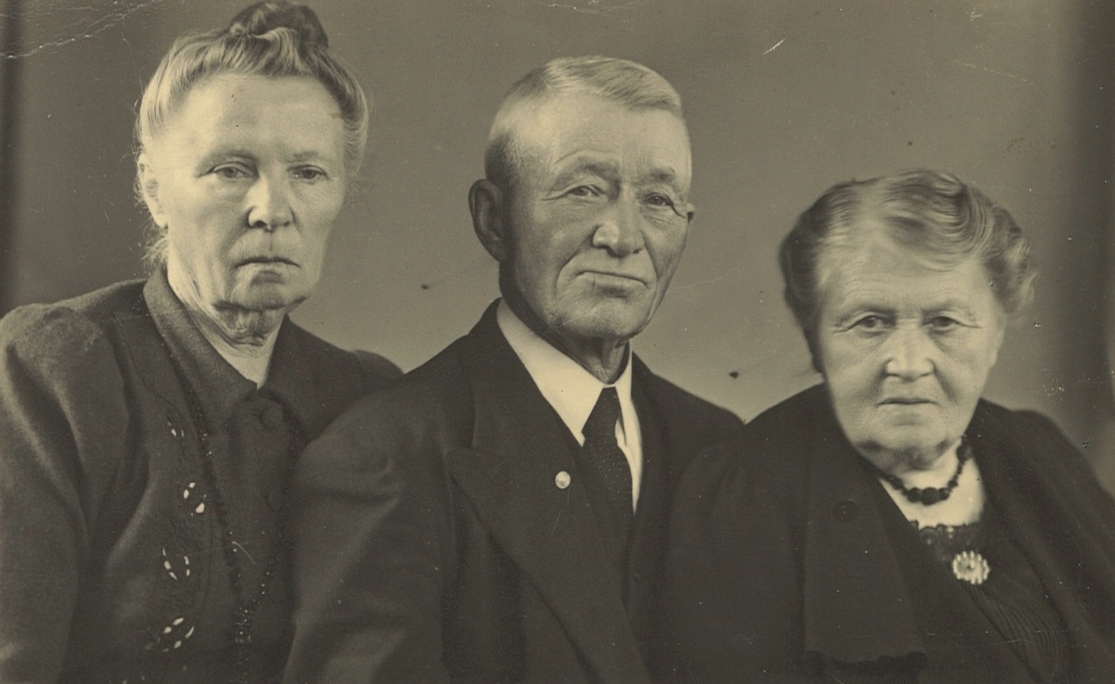 MEESTERLIJK BESTAAN: PAKE DRAGSTRA