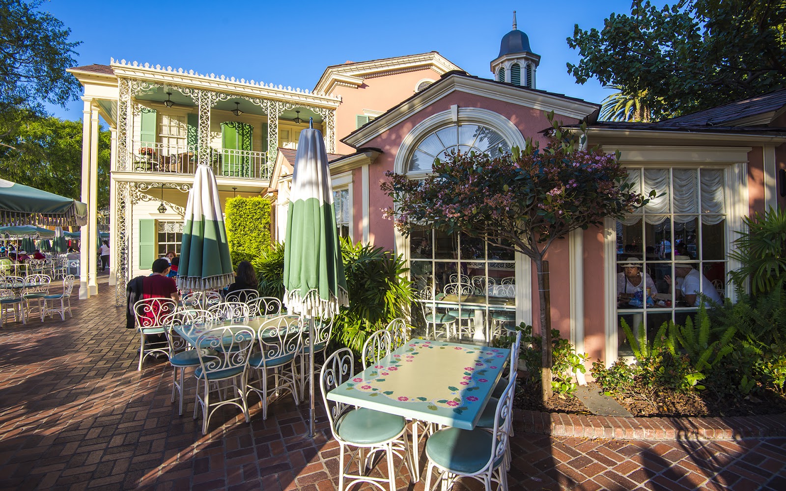 Dining in Southern Hospitality