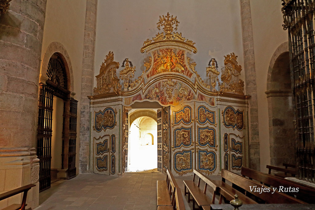 Monasterios de Suso y Yuso, el origen del Castellano ~ Viajes y Rutas