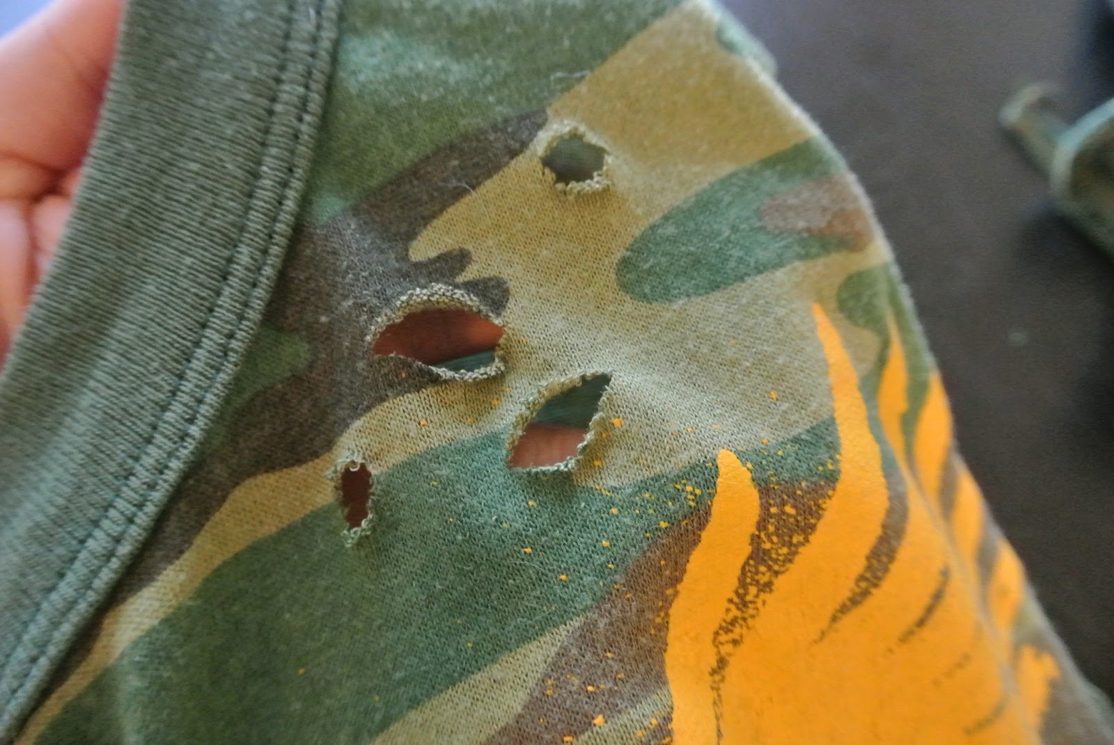 cmb love: DIY muscle tee