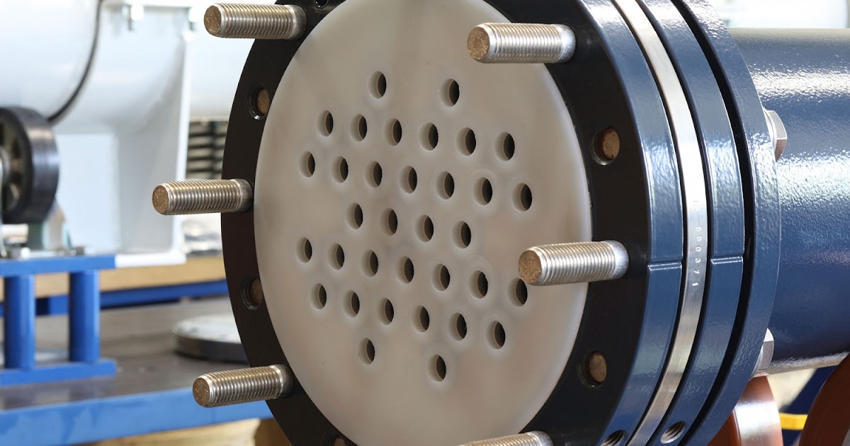 Silicon carbide shell and tube heat exchangers