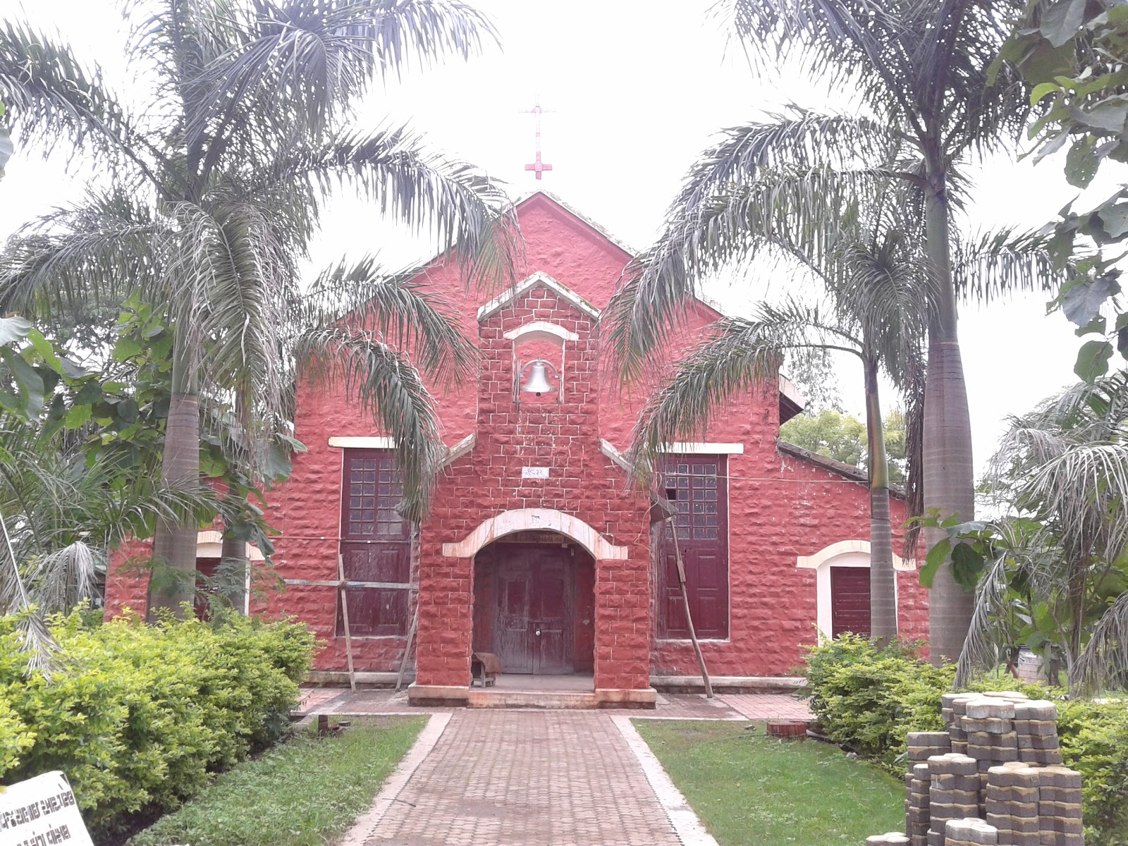 There is a time: For first time travelers to Ahwa town