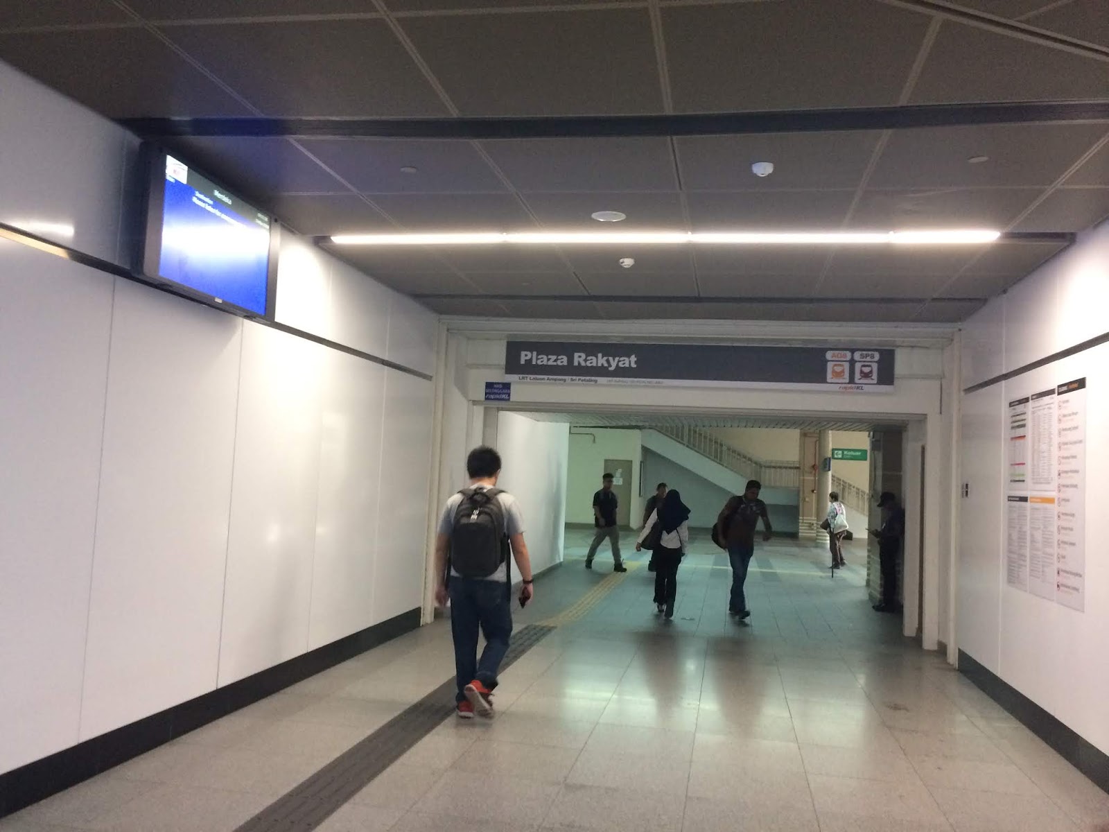 Kuala Lumpur Walk Pics : Kuala Lumpur: MRT Merdeka Station to LRT Plaza ...