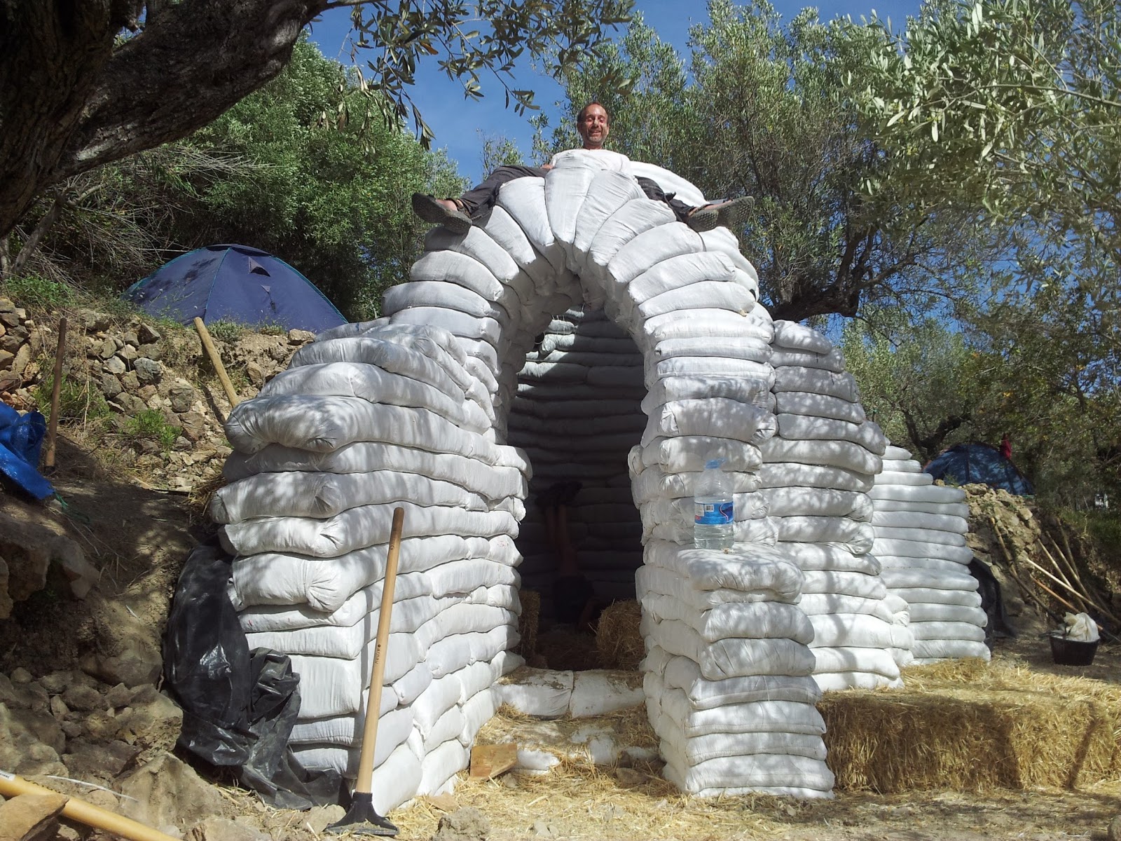 Earth Hands and Houses: Earthbag, Superadobe Dome Building Workshop 2017